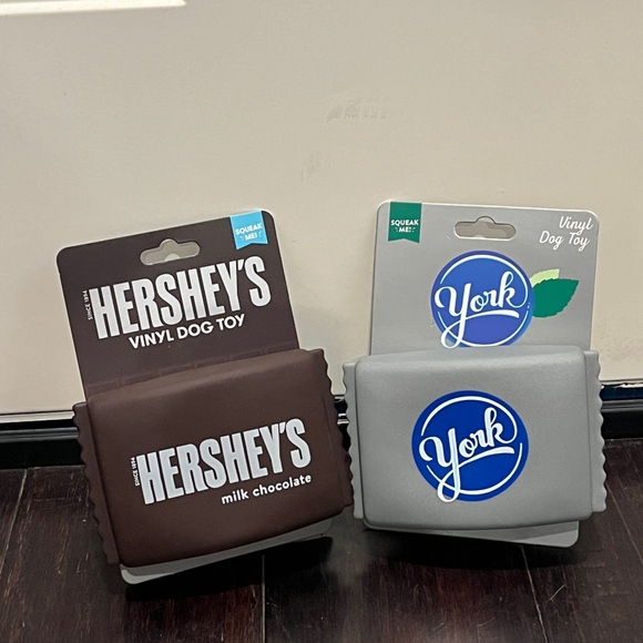 Dog | Set Of Vinyl Hershey Dog Toys | Poshmark